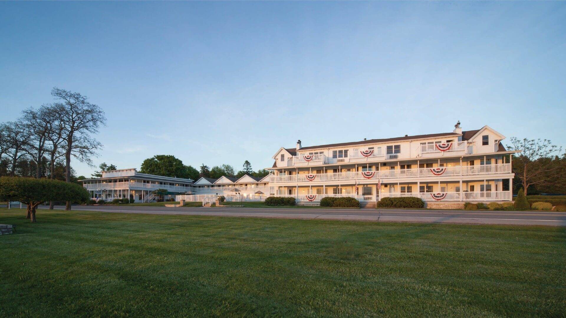 Amenities at Edgewater Resort in Ephraim Door County Wisconsin